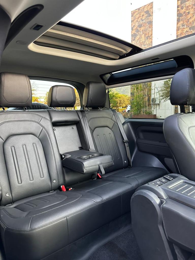 Range Rover Defender 90 First Edition 2021 $1,429,000 – Trendy Motors