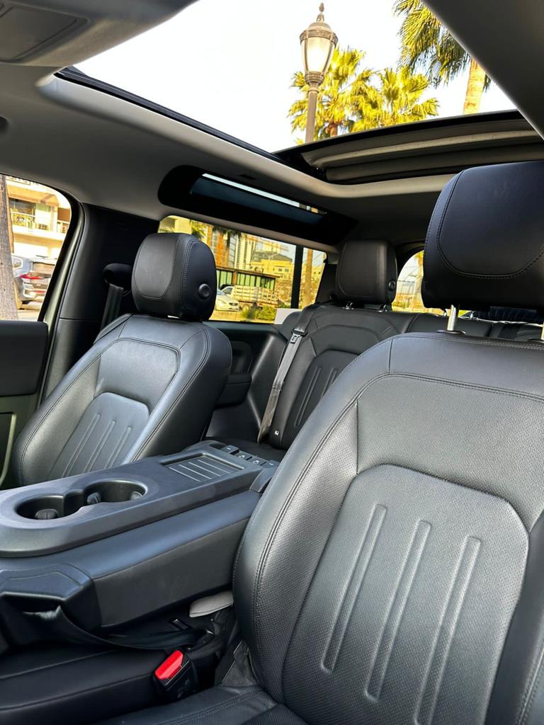 Range Rover Defender 90 First Edition 2021 $1,429,000 – Trendy Motors